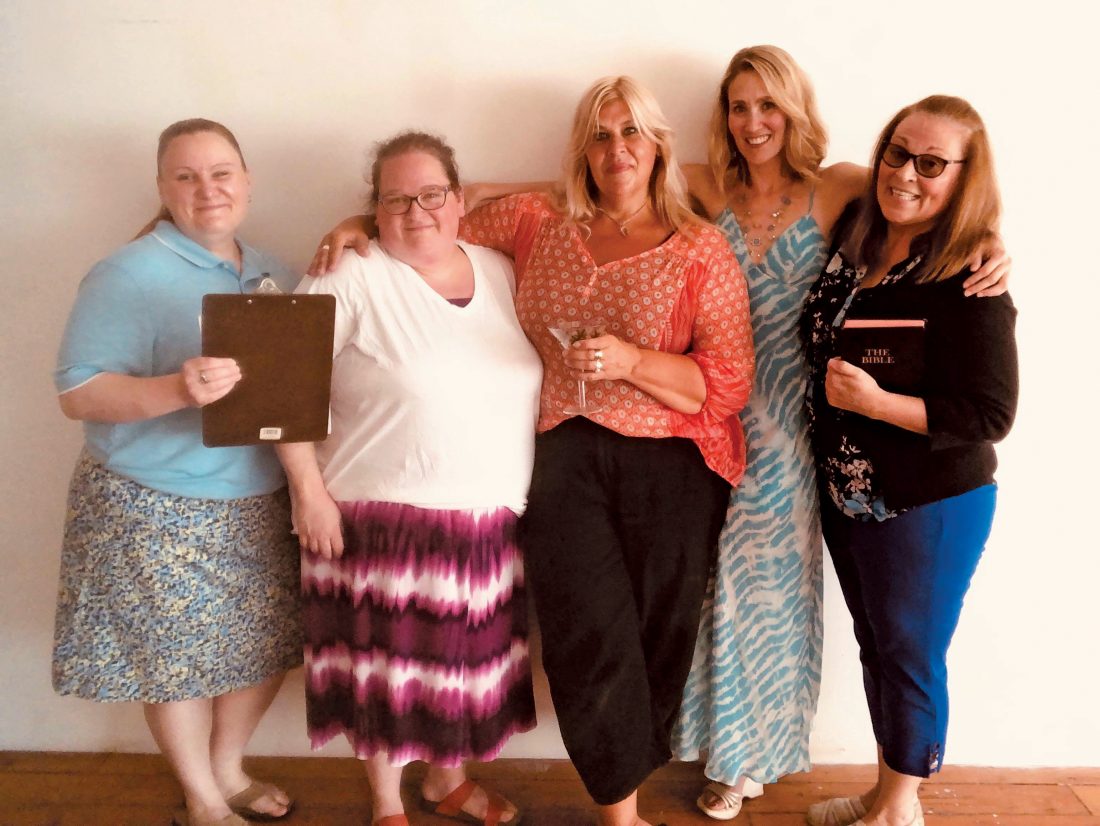 ‘Dixie Swim Club’ a mosaic of life, loss, relationship | News, Sports ...